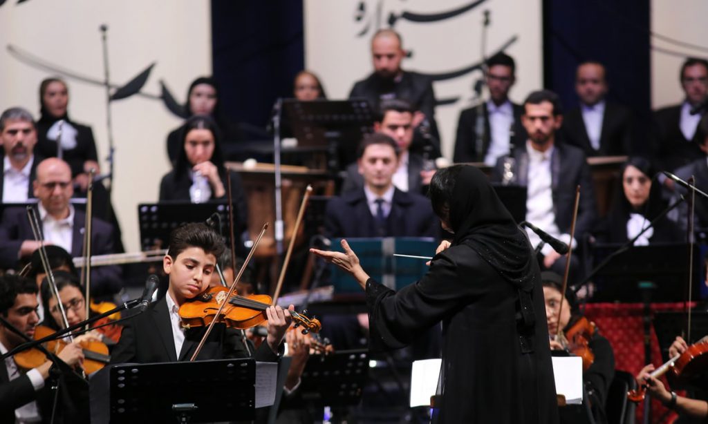 Nezhat Amiri, prva i jedina iranska dirigentica jača od stereotipa ...